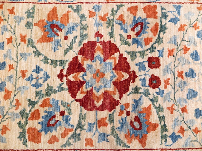 Suzani Carpet - Oriental Rugs - Nomad Rugs